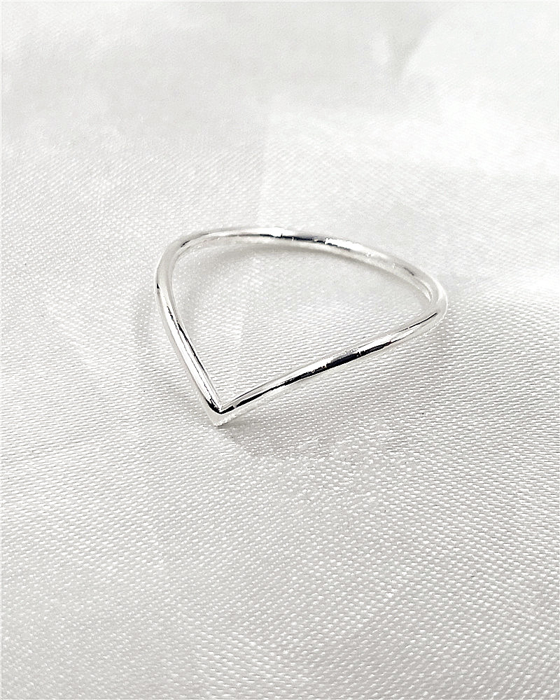 Thin Chevron Ring Sterling Silver V Shaped Ring Wishbone Ring Silver on ...